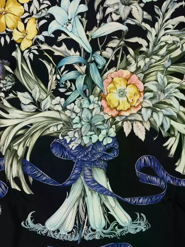 Hermès Regina Floral-print Scarf - Black