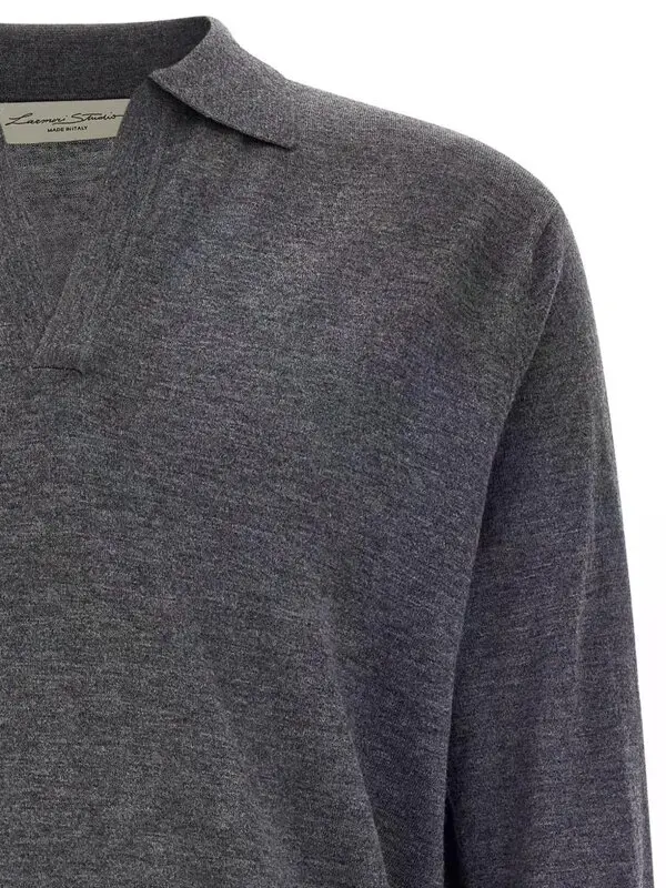 LARMERI STUDIO Touch V-neck Polo Shirt