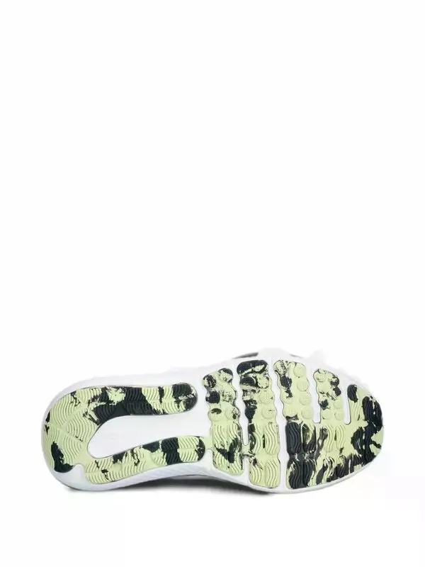Under Armour Surge 4 Mesh Panelled Sneakers