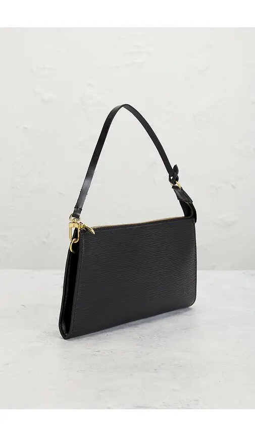 FWRD RENEW Louis Vuitton Epi Pochette Accessoires 24 Shoulder Bag