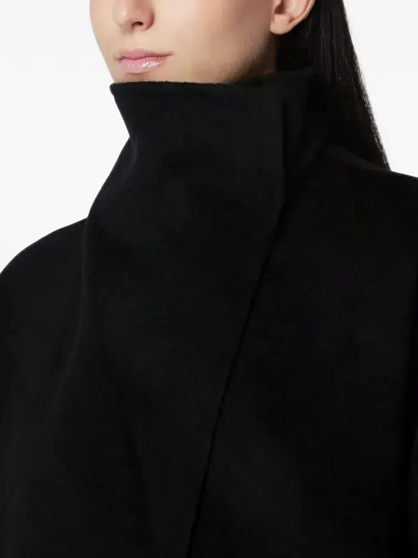 Almada Label Kaity High-neck Coat