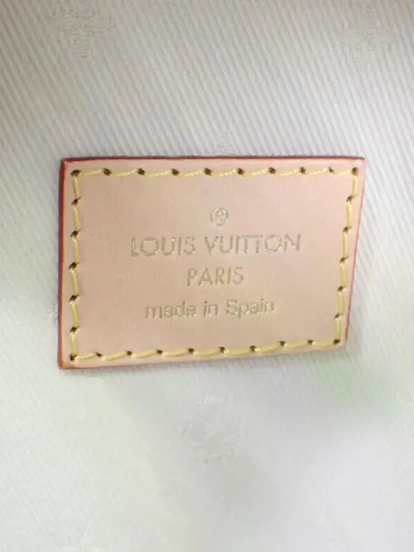 LOUIS VUITTON 2021-2026 Monogram High Rise Bumbag Belt Bag