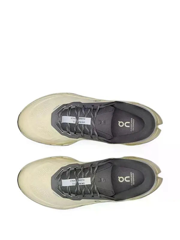 On Cloudrunner 3 Waterproof Sneakers