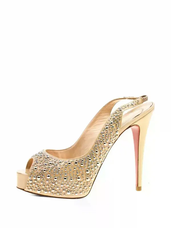 CHRISTIAN LOUBOUTIN Star Prive Studded Pumps - Neutrals