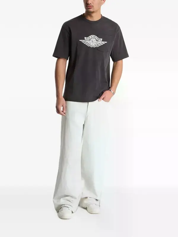 JORDAN Flight Essentials Pocket T-shirt