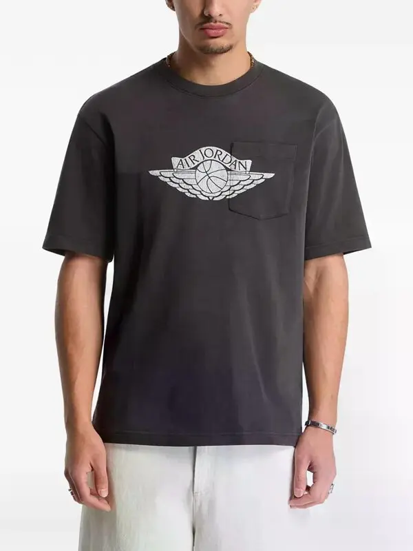 JORDAN Flight Essentials Pocket T-shirt