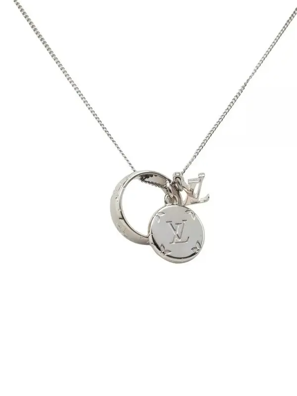 LOUIS VUITTON 2020 Monogram Pendant Necklace Costume Necklace - Silver
