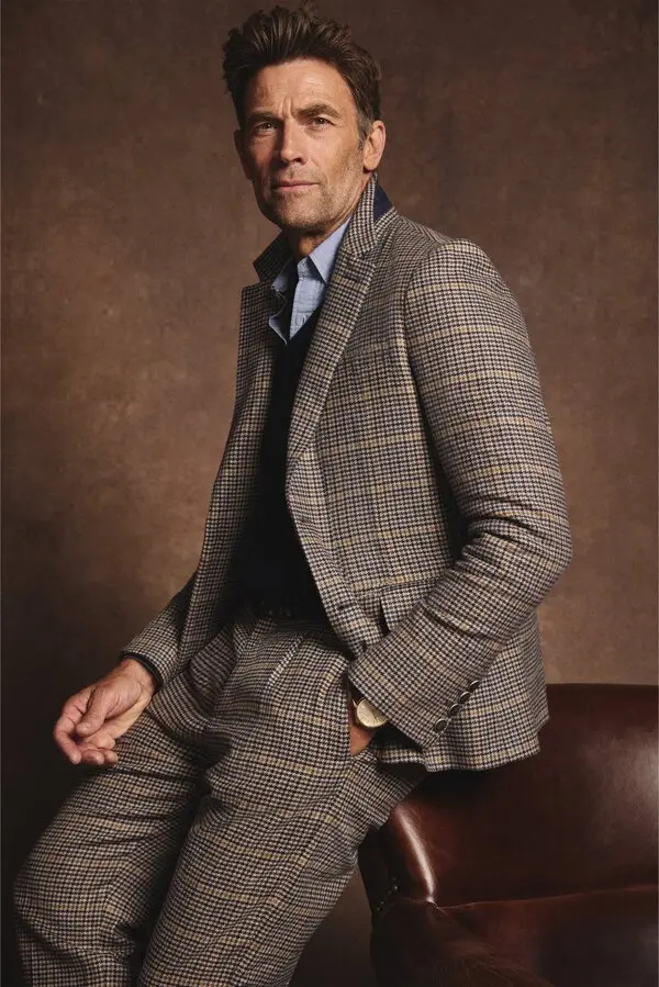 Holland Cooper The Single Breasted Blazer Prince Of Wales - Navy