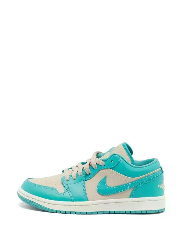JORDAN Air 1 Sneakers - Blue