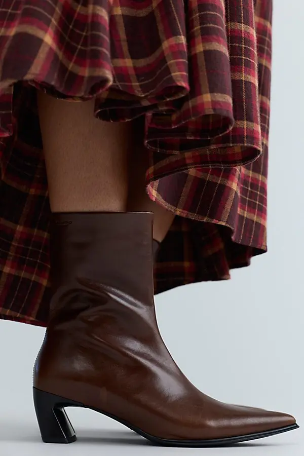 VAGABOND SHOEMAKERS Ilona Heeled Boots Shoe At - Chestnut
