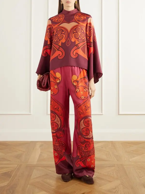 La DoubleJ Make An Exit Printed Turtleneck Silk-twill Blouse