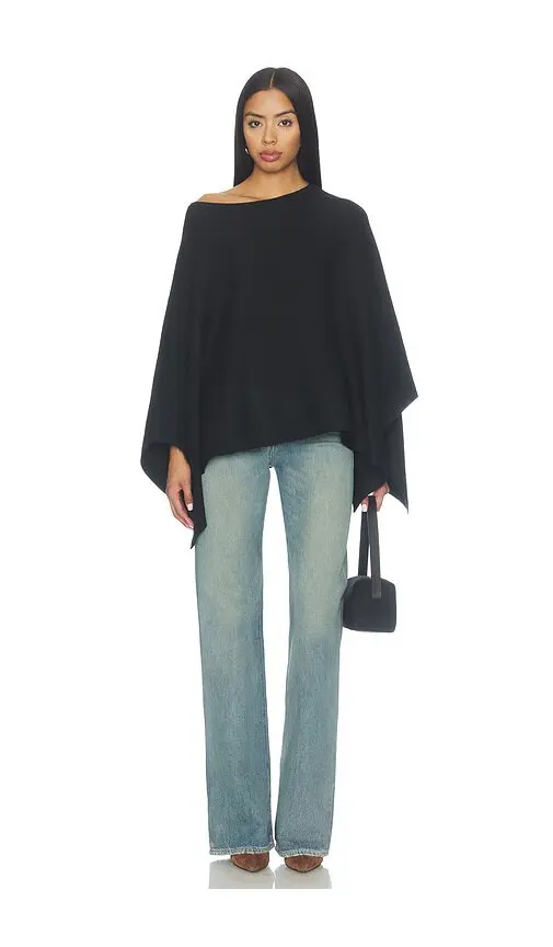 NIA Heathcliff Sweater Cape