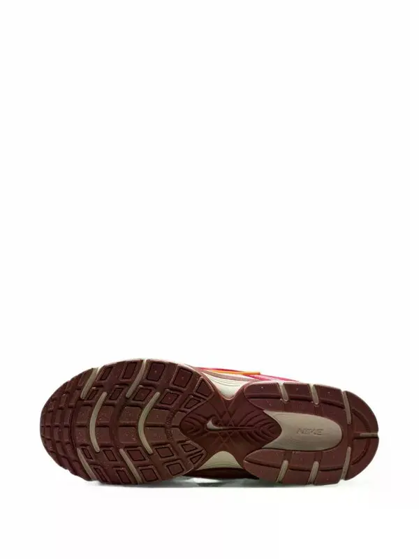 Nike V5 Rnr Game Day Sneakers - Red