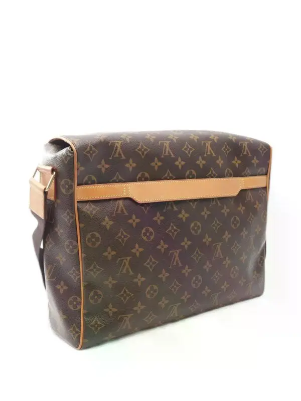 LOUIS VUITTON 2007 Abbesses Monogram Shoulder Bag