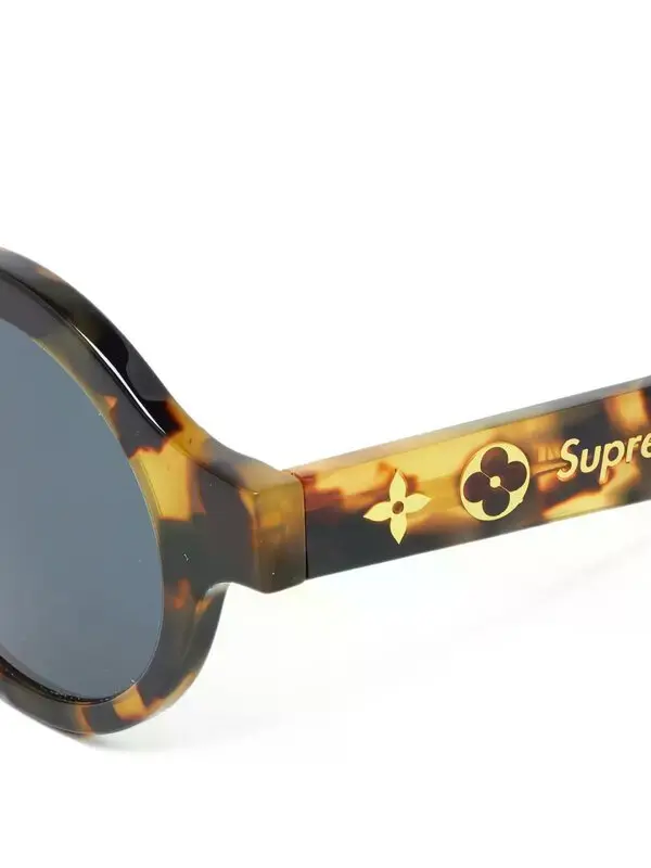 LOUIS VUITTON X Supreme Downtown Round Sunglasses