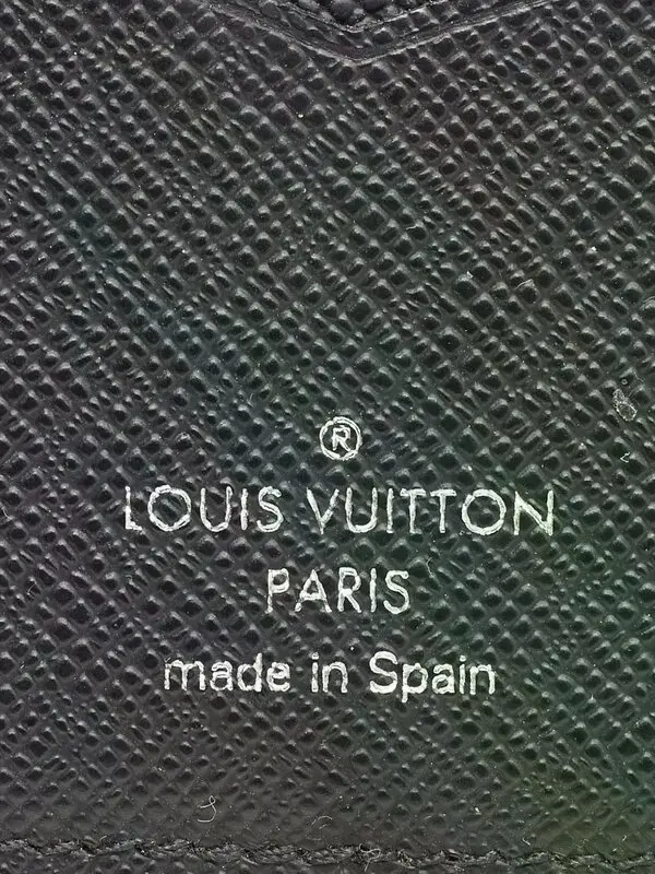 LOUIS VUITTON Damier Graphite Wallet