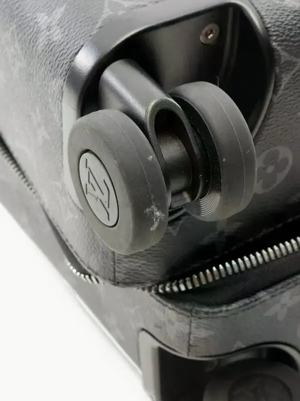 LOUIS VUITTON 2018 55 Monogram Eclipse Horizon Suitcase