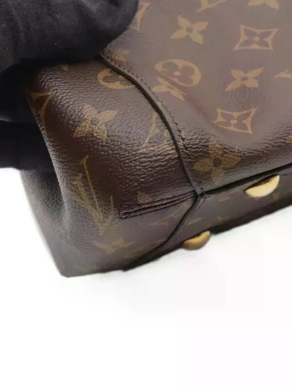 LOUIS VUITTON 2018 Mm Montaigne Monogram Handbag