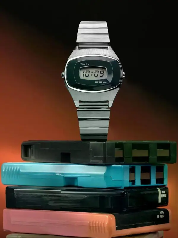 Timex® Q ® 1975 Ssq Digital Reissue 38mm Watch