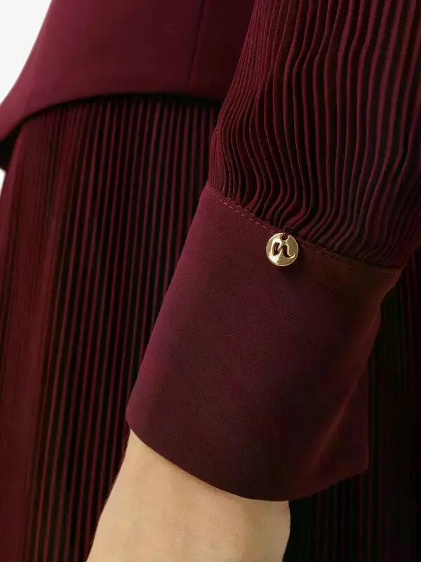 NISSA Pleated Chiffon V-neck Top