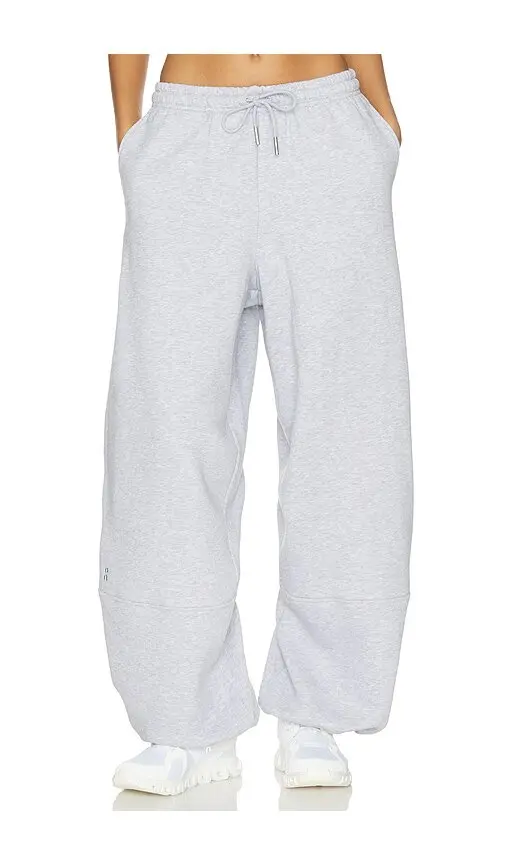 On X Zendaya Oversized Sweatpant