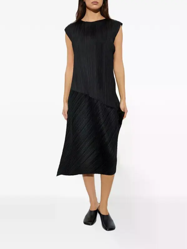 Issey Miyake Pleated Asymmetric-hem Midi Dress