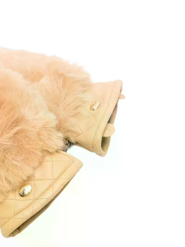 Goldbergh Hill Mittens