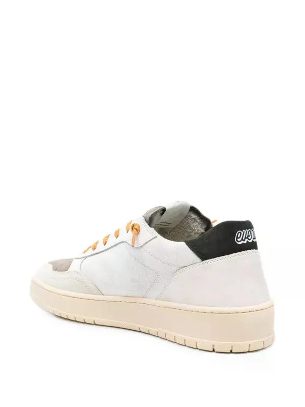 EVENU Logo-patch Panelled Sneakers