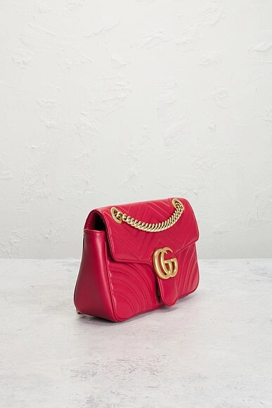 Gucci Gg Marmont Shoulder Bag