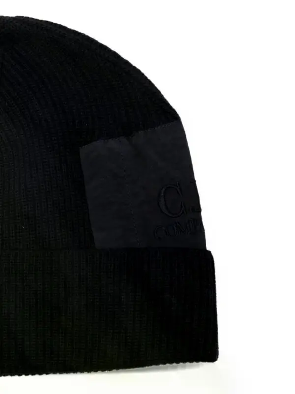 C.P. COMPANY Logo-embroidered Ribbed-knit Beanie Hat