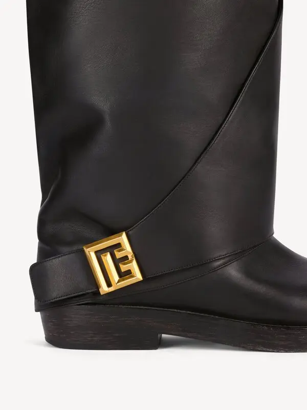 Balmain Twist Flat Leather Boots