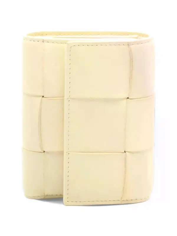 Bottega Veneta 2000 Cassette Maxi Intrecciato Trifold Wallet - Yellow