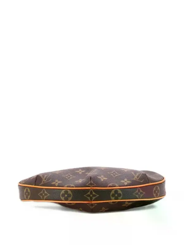 LOUIS VUITTON Croissant Handbag Monogram Canvas Pm Hobo Bag