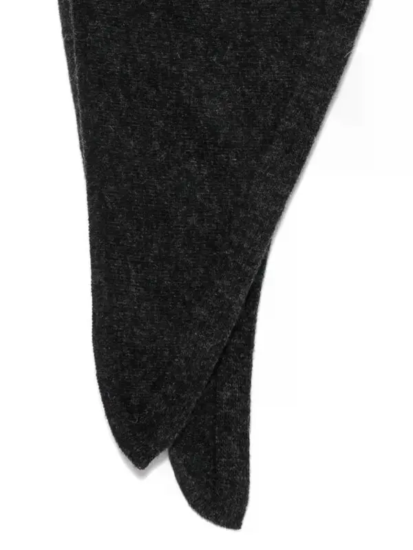 Alpha Studio Fine-knit Triangular Scarf
