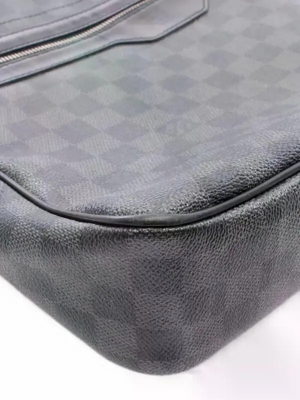 LOUIS VUITTON 2009 Mm Daniel Damier Graphite Messenger Bag
