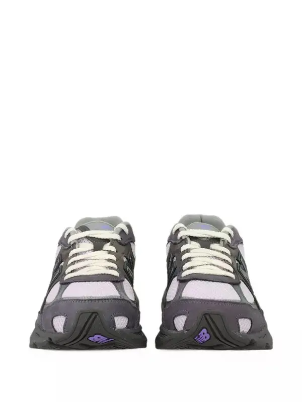 NEW BALANCE Abzorb 2010 Lace-up Sneakers