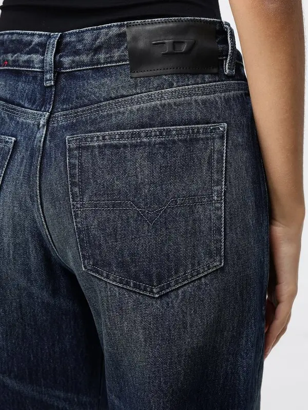 DIESEL® Jeans Colour