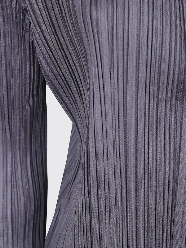 Issey Miyake Coat Colour