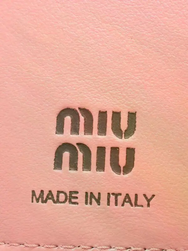 Miu Miu 2020-2026 Leather Softy Logo Wallet Small Wallets
