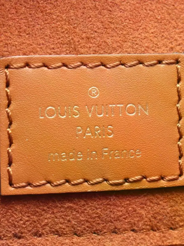 LOUIS VUITTON 2020 Monogram Fold Tote Pm Satchel