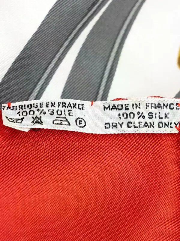 Hermès 20th Century Brides De Gala Silk Scarf 90 Scarves