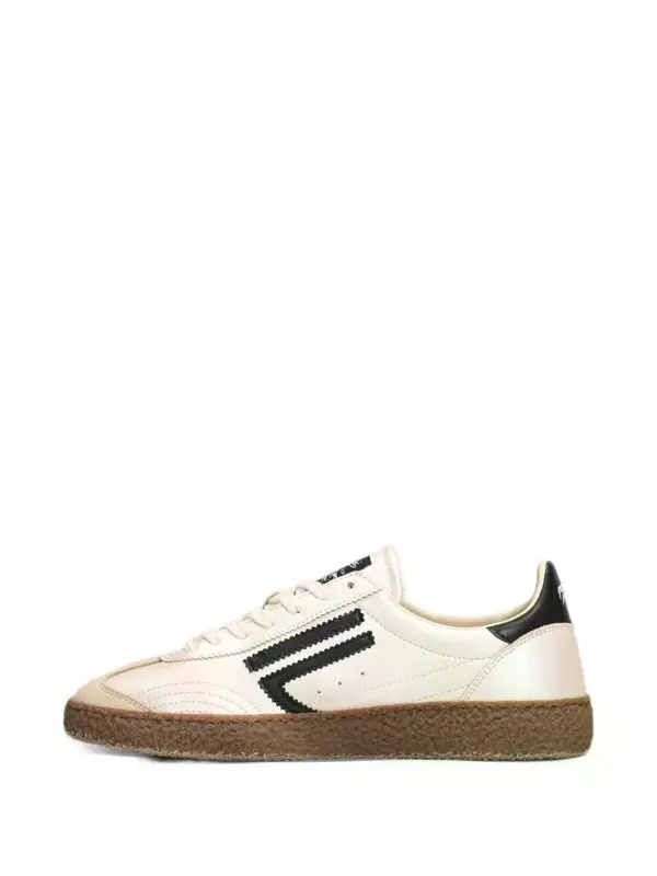 PURAAI Logo-patch Sneakers