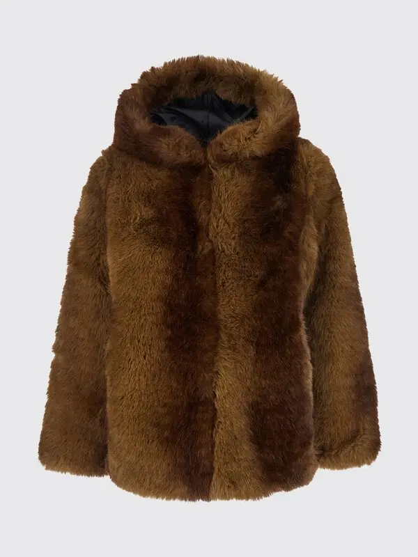 Apparis Coat Colour