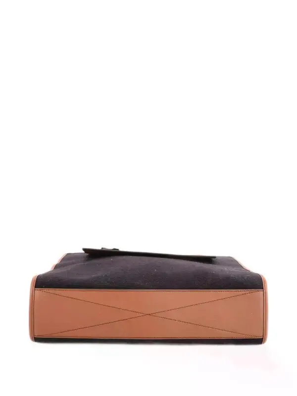 Burberry Manzon Pocket Tote Canvas With Leather Small Shoulder Bag