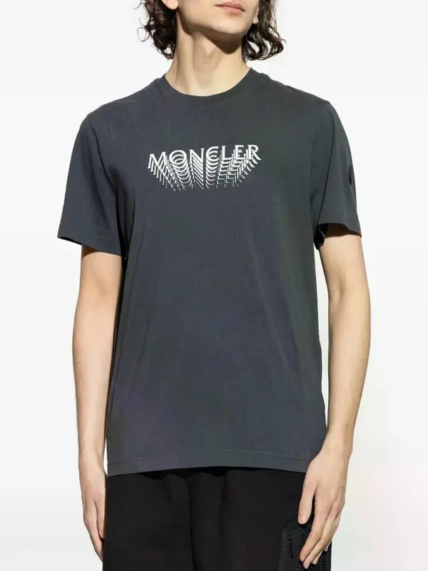 Moncler Logo Printed T-shirt - Grey