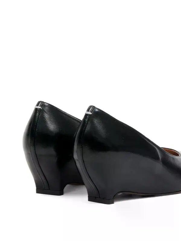 MAISON MARGIELA Point-toe Pumps - Black