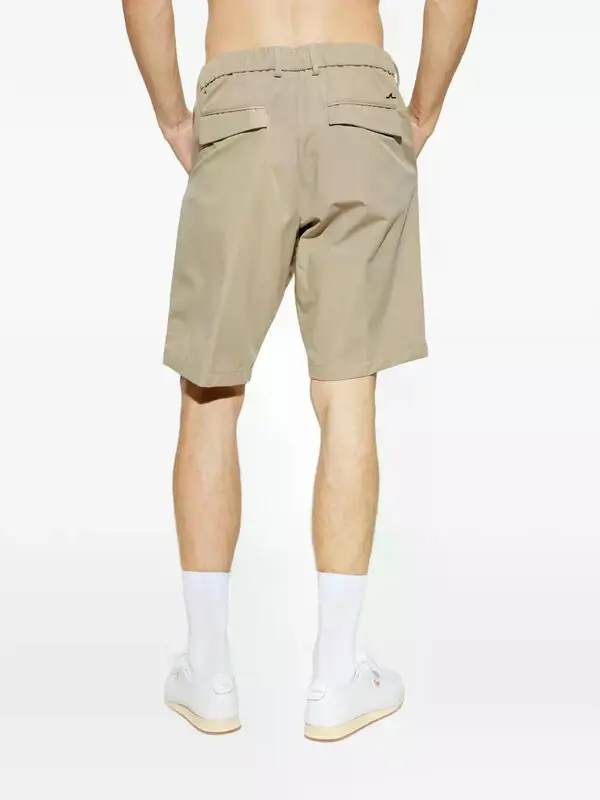 Paul & Shark Logo Charm Pleated Shorts