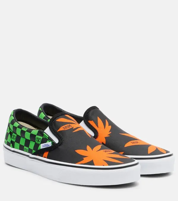 Valentino Garavani X Vans Printed Slip-on Sneakers - Multicoloured