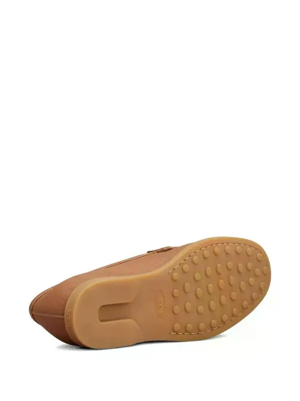TOD'S Metal Detail Loafers
