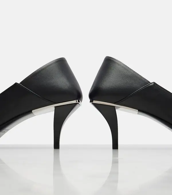 Gucci Vittoria Horsebit Leather Pumps